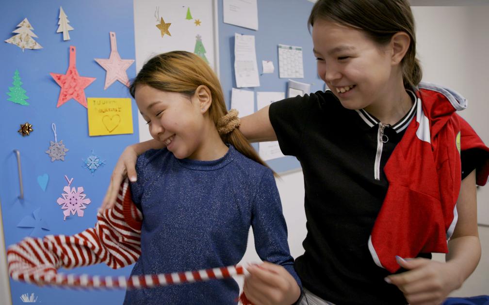 Min klasse i Grønland 4:10 - Julebazar | Filmcentralen